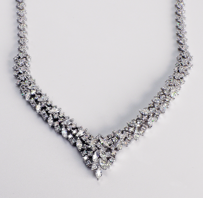 VM Necklace – Ay Diamond